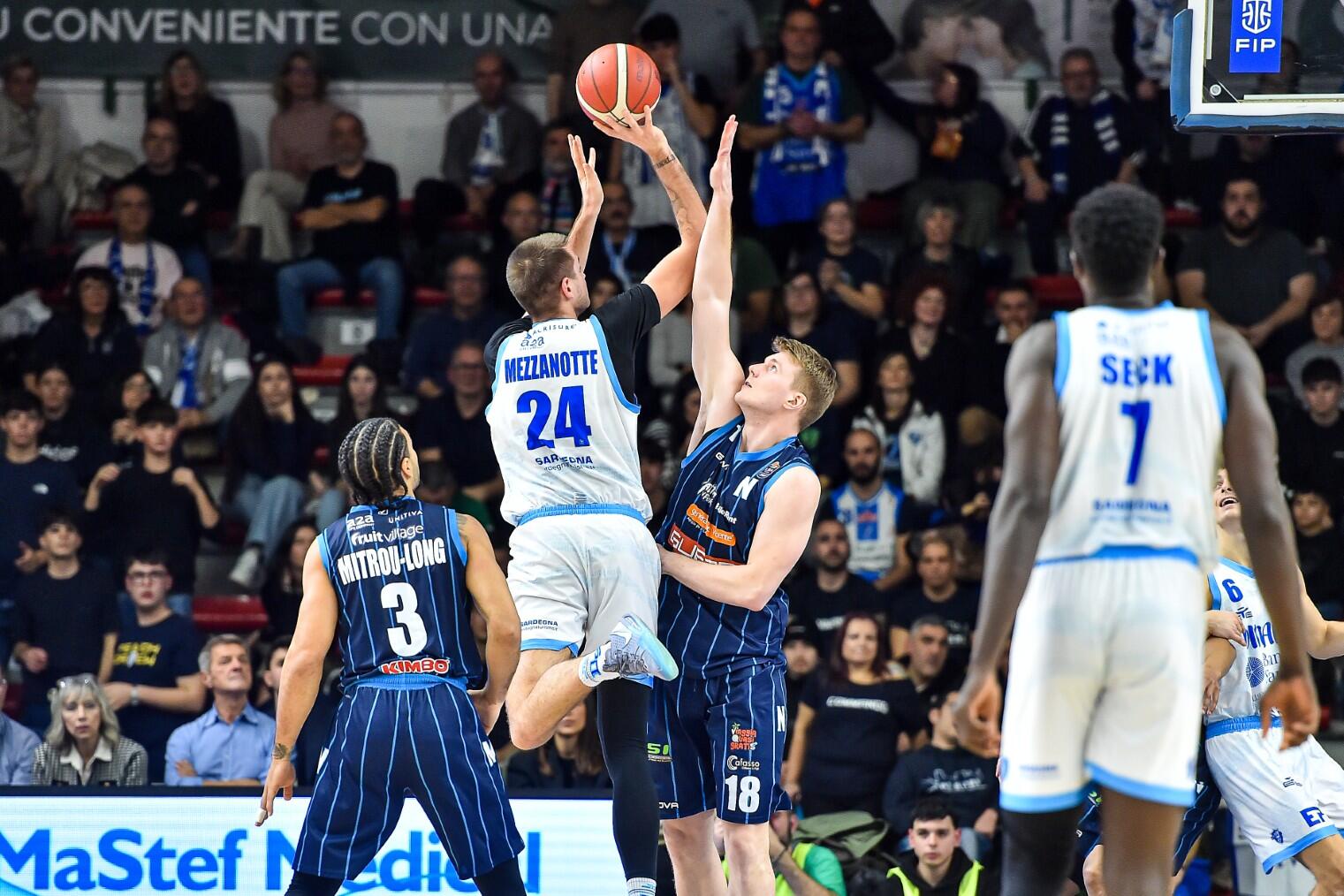 Le Pagelle | Dinamo: Mezzanotte ci prova, serata da ex da dimenticare ...